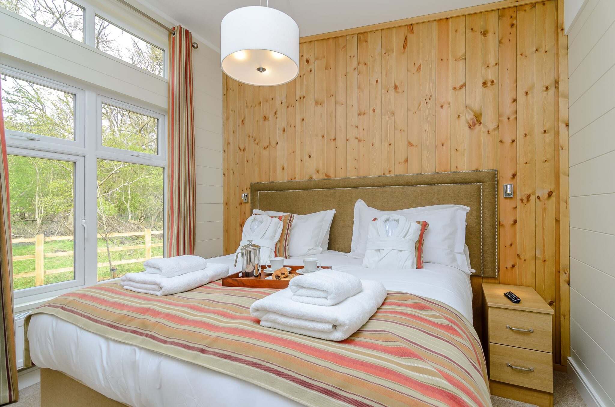 Luxury Lodges & Log Cabins | V.I.P. Lodges | RFP